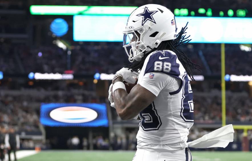 Perfect Fantasy Football Draft: 3rd in a 12-Team Yahoo Half-PPR League | 4for4